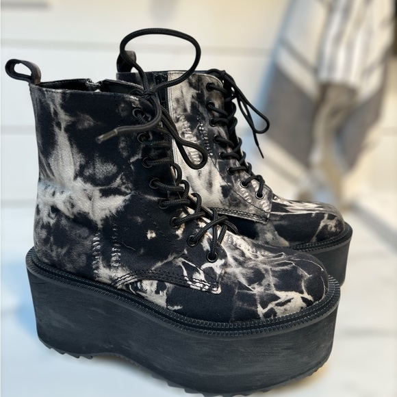 vegan | Shoes | Goth Punk Vegan Funky Warp Biker Platform Boots 75 ...